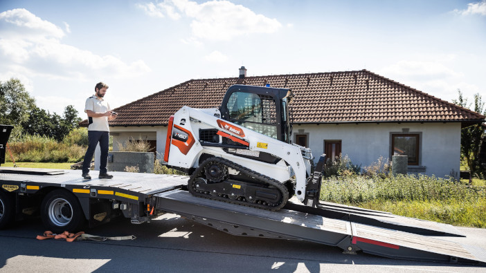 Bobcat MaxControl system provides remote operation via iPhones | Farm ...