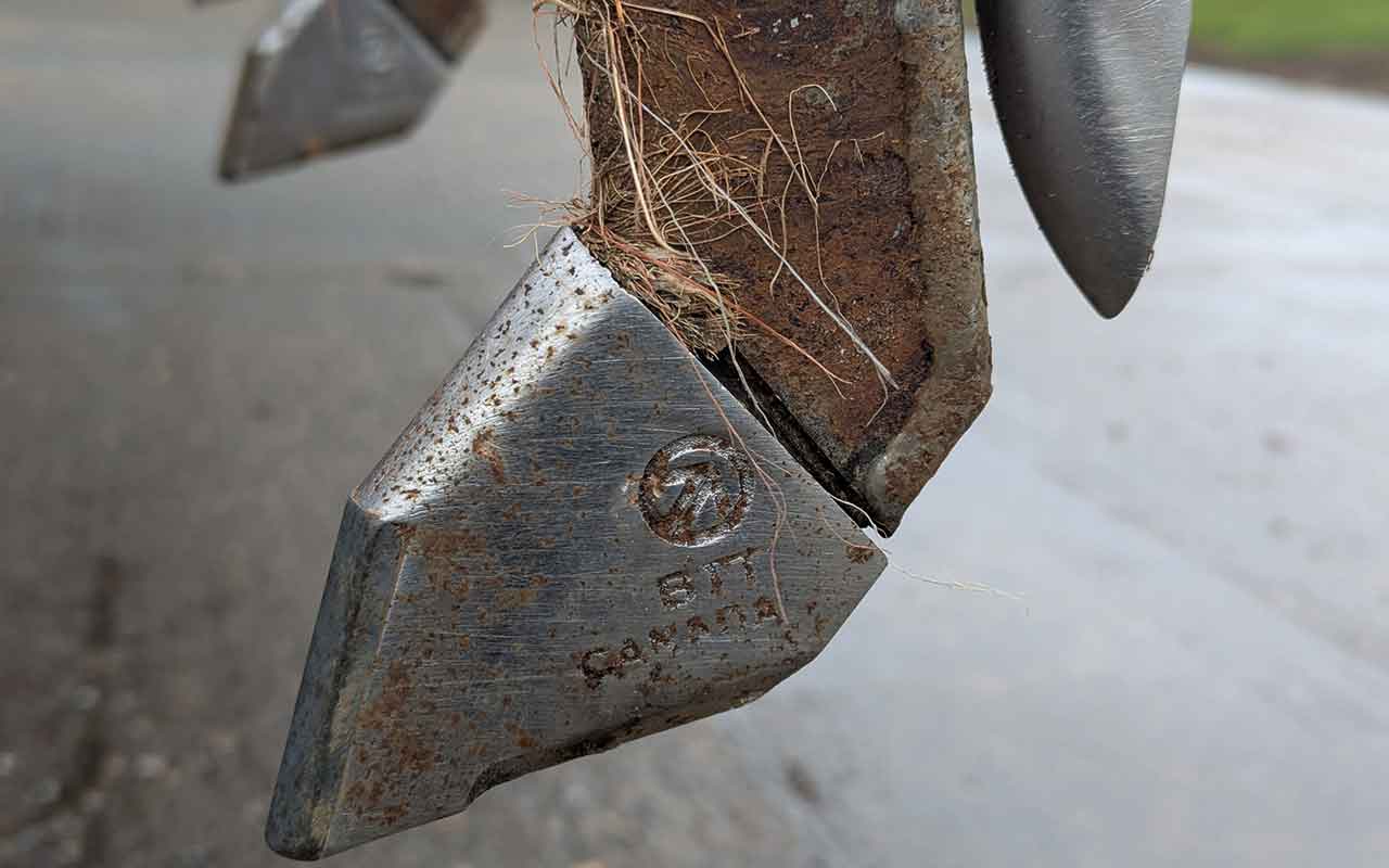 Swap to new wearing metal keeps contract farming operation moving ...