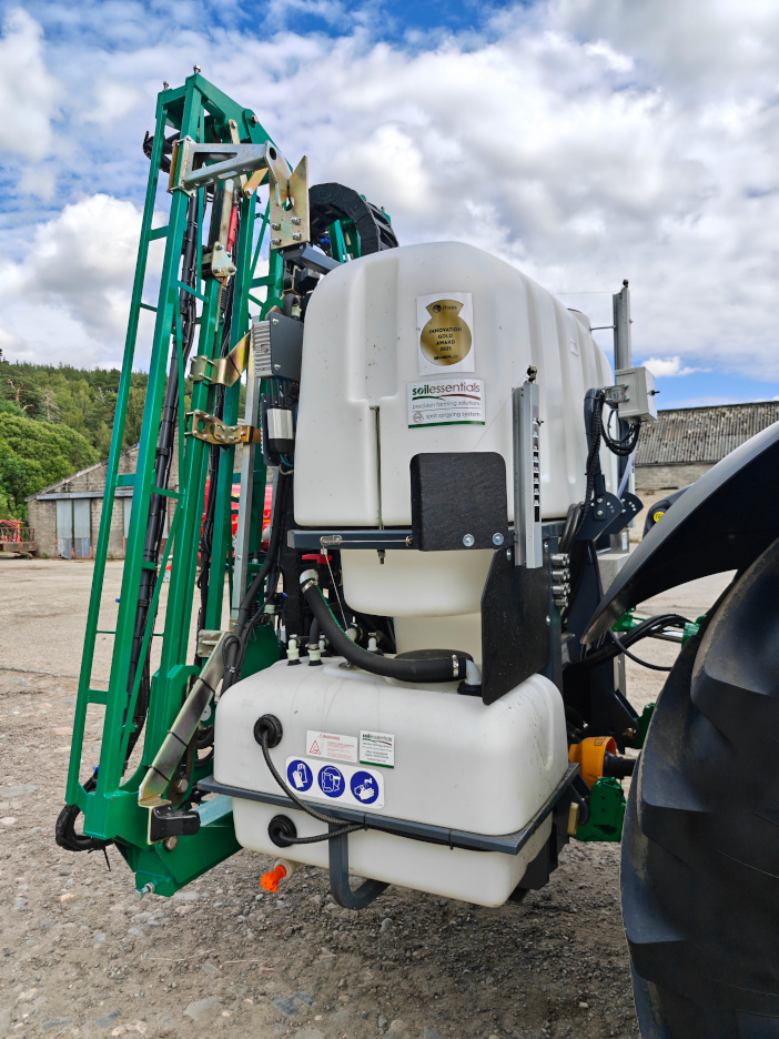 New spot spraying system cuts herbicide use in grassland | Farm ...